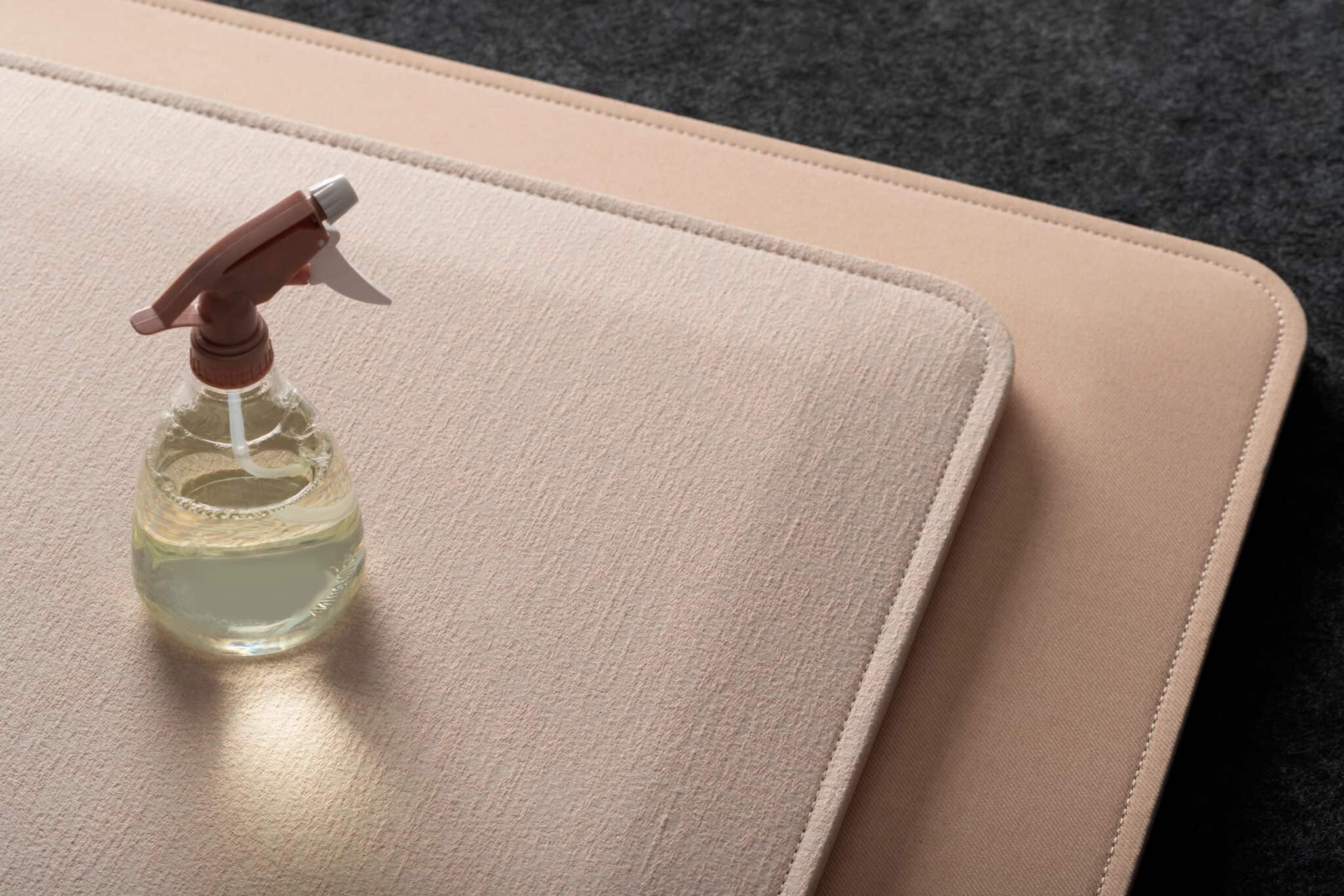 How to Clean a Desk Mat Properly? - The Nature Hero