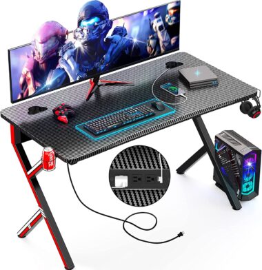 10 Best Small Gaming Desk for your Small Bedroom Gaming Setup [2026 Update]