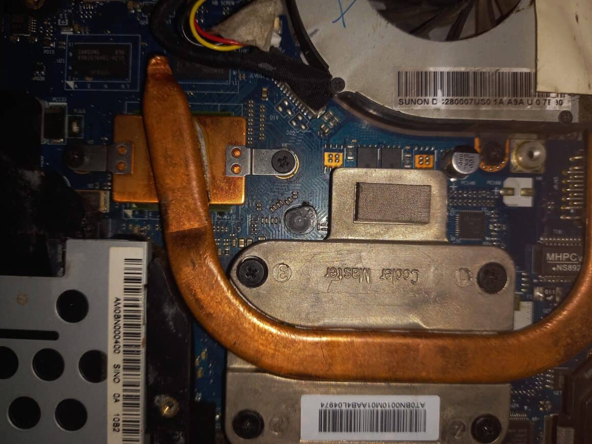 PC Fan Not Working [7 Easy Ways to Fix] - The Nature Hero
